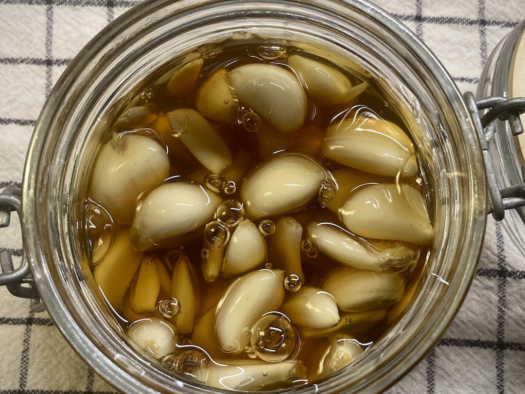 Honey Fermented Garlic Recipe - Honey and the Hive – Honey & the Hive